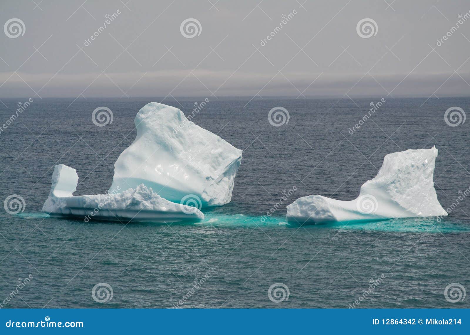 Isberg arkivfoto. Bild av archy, bruten, utomhus, athwart - 12864342