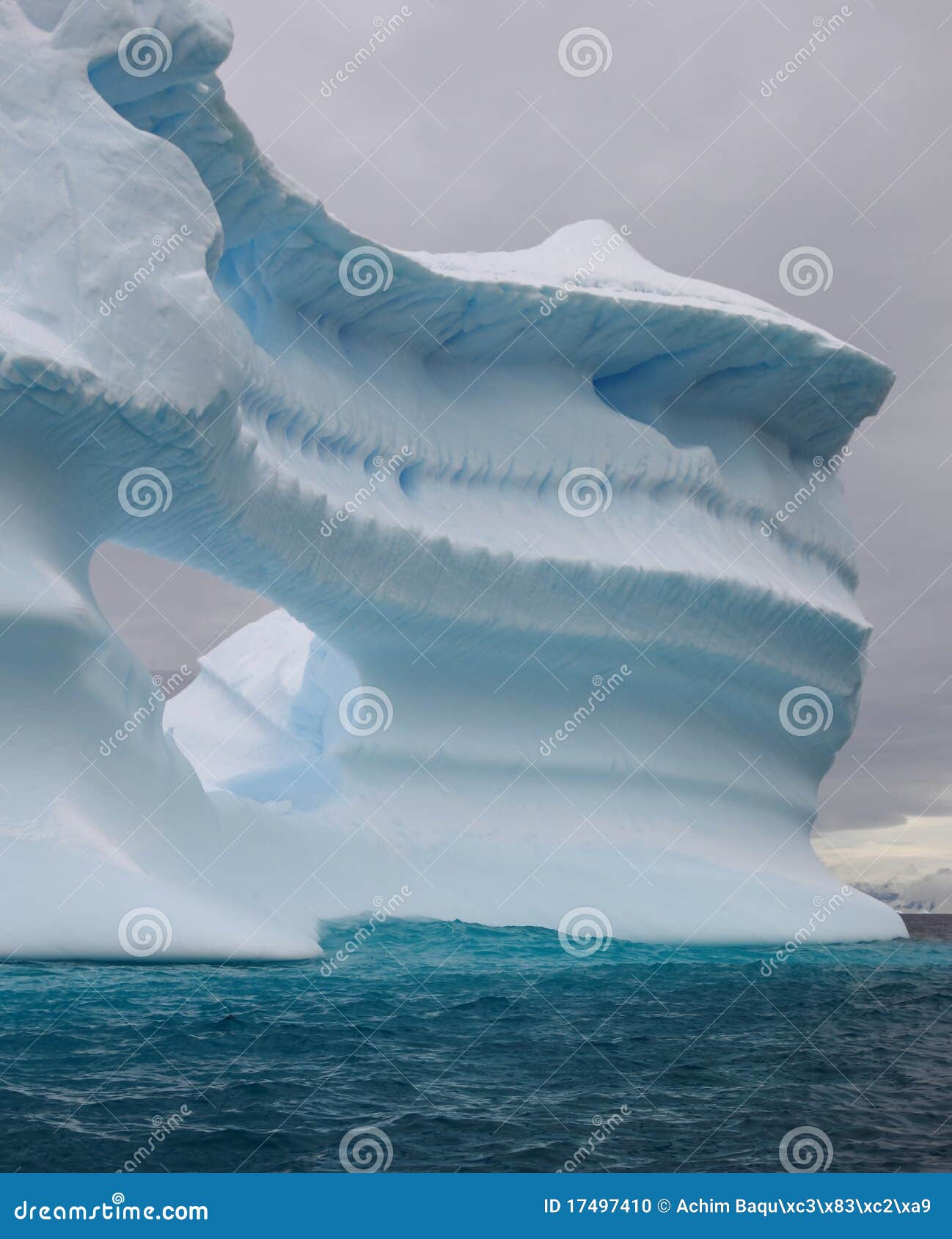 Isberg arkivfoto. Bild av antarktisk, utforskare, isig - 17497410