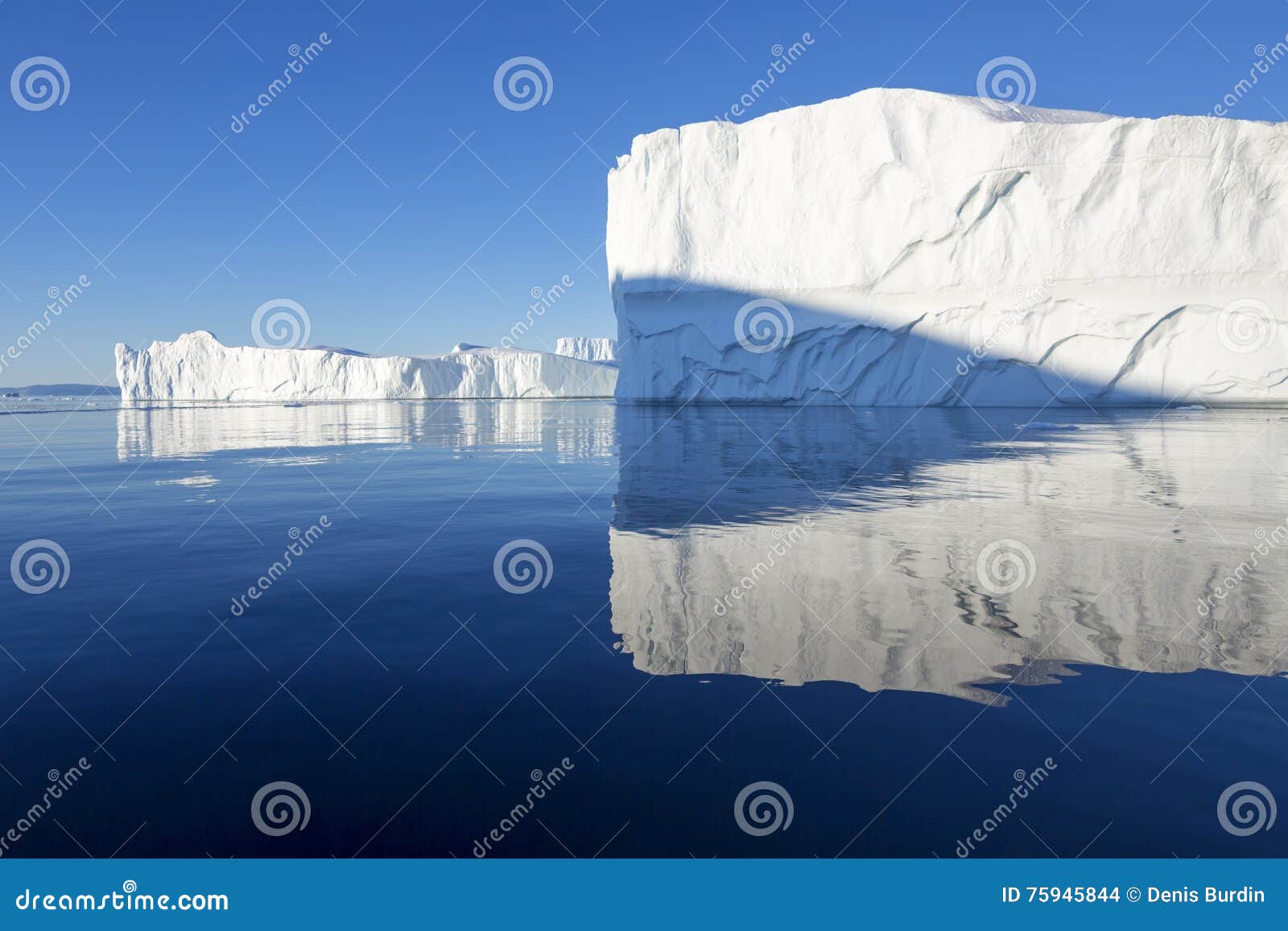 Isberg arkivfoto. Bild av miljö, ekologiskt, globalt - 75945844