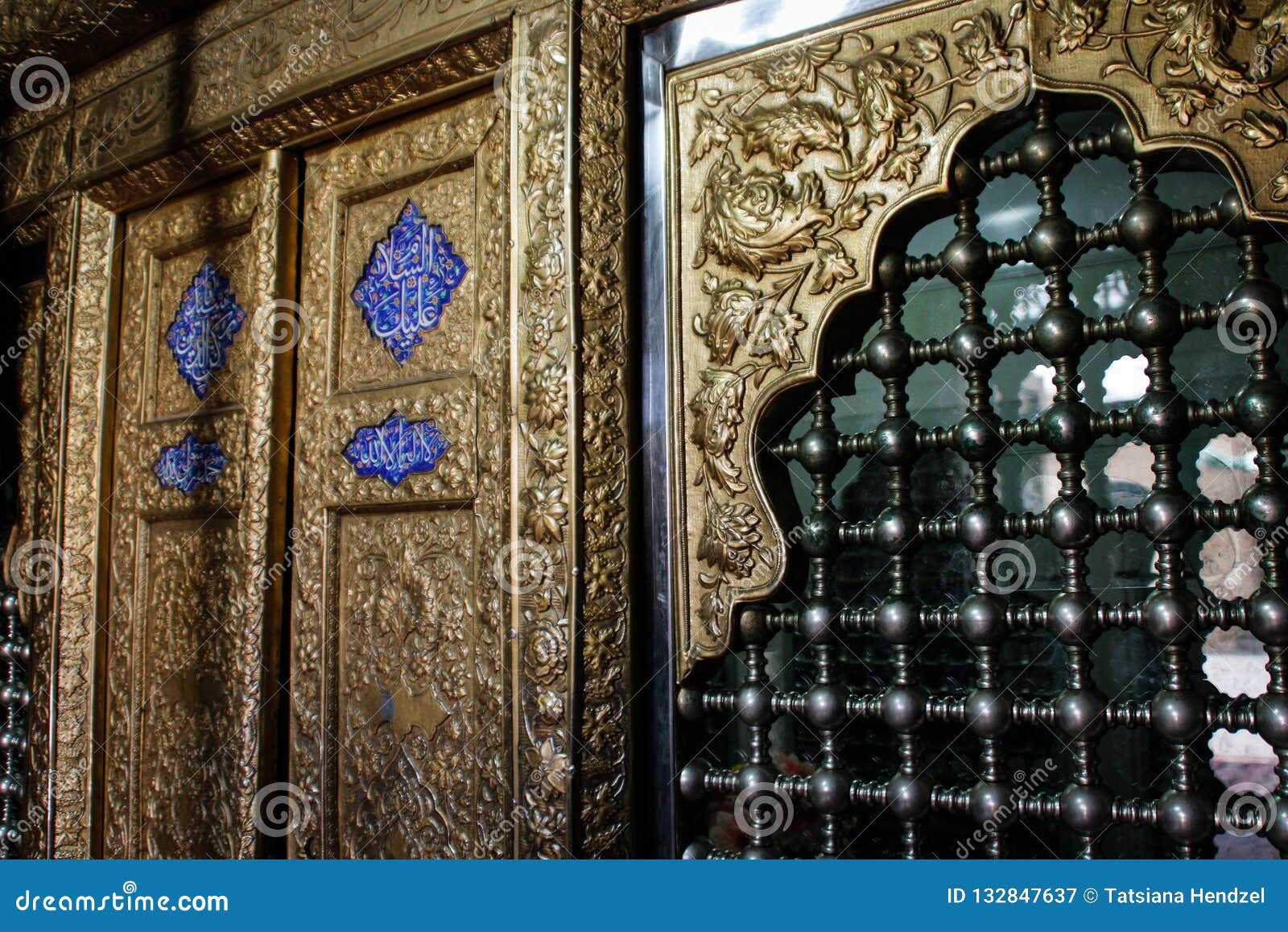 Element Wall Inside the Mosque Editorial Photography - Image of culture ...