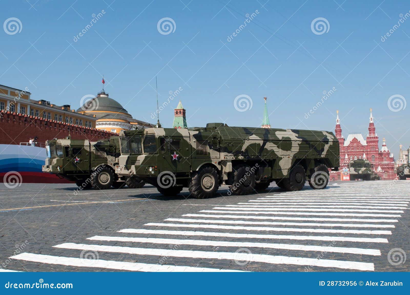 Iskander missile system editorial photo. Image of male - 28732956
