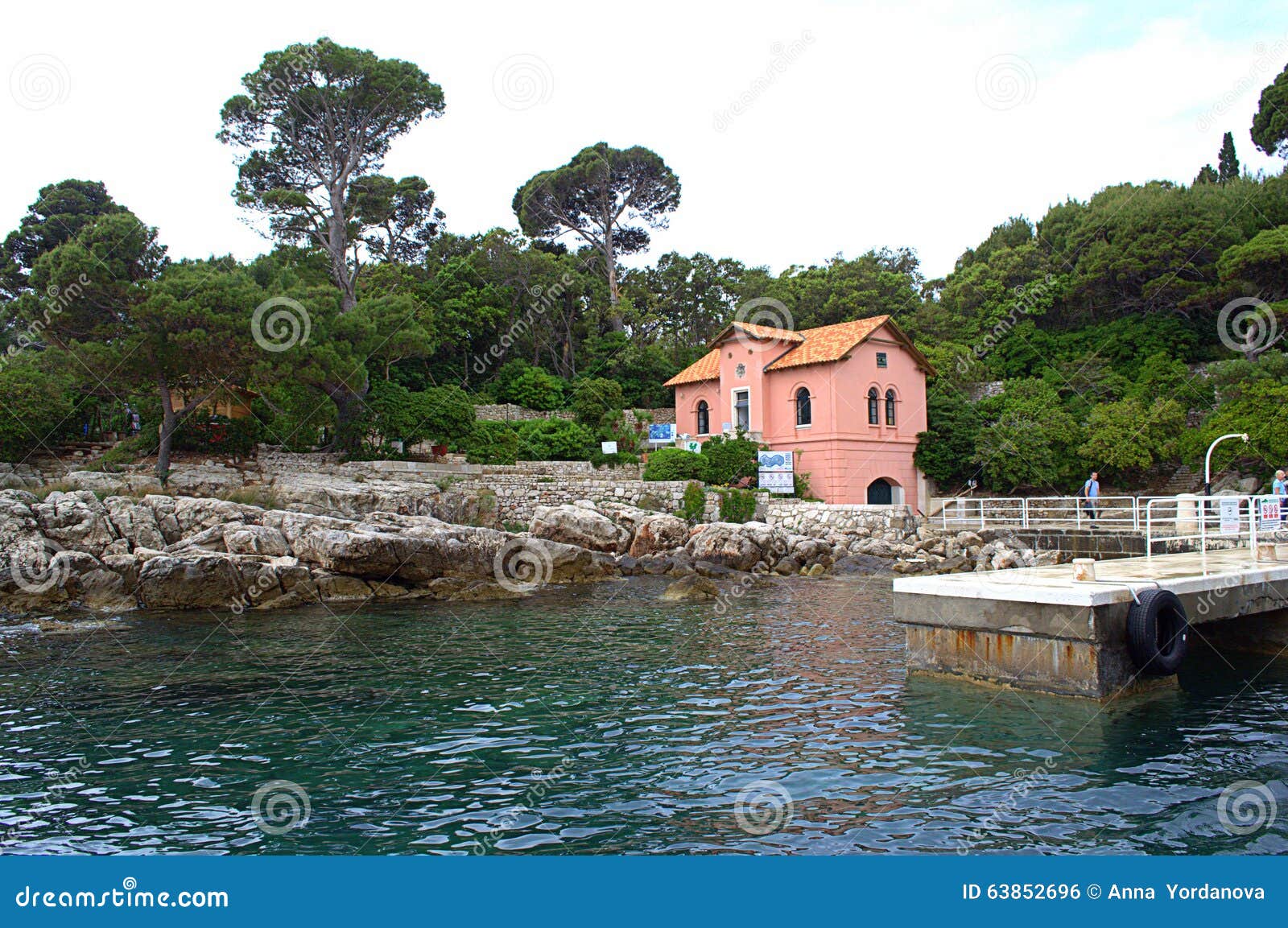 Isla de Lokrum, Croacia foto editorial. Imagen de paisaje - 63852696