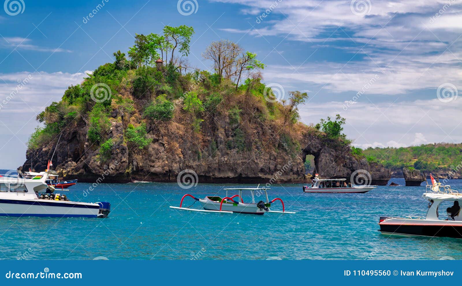 Isla De Nusa Penida Indonesia Foto de archivo - Imagen de turquesa ...