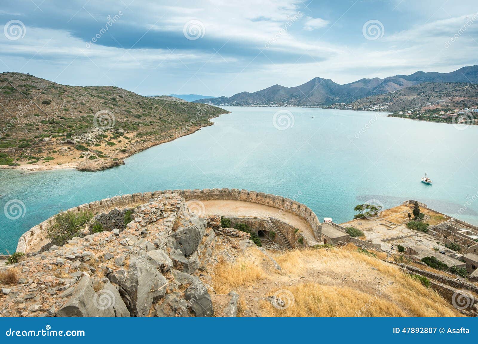 Isla De Spinalonga, Creta - Grecia Imagen de archivo - Imagen de ...