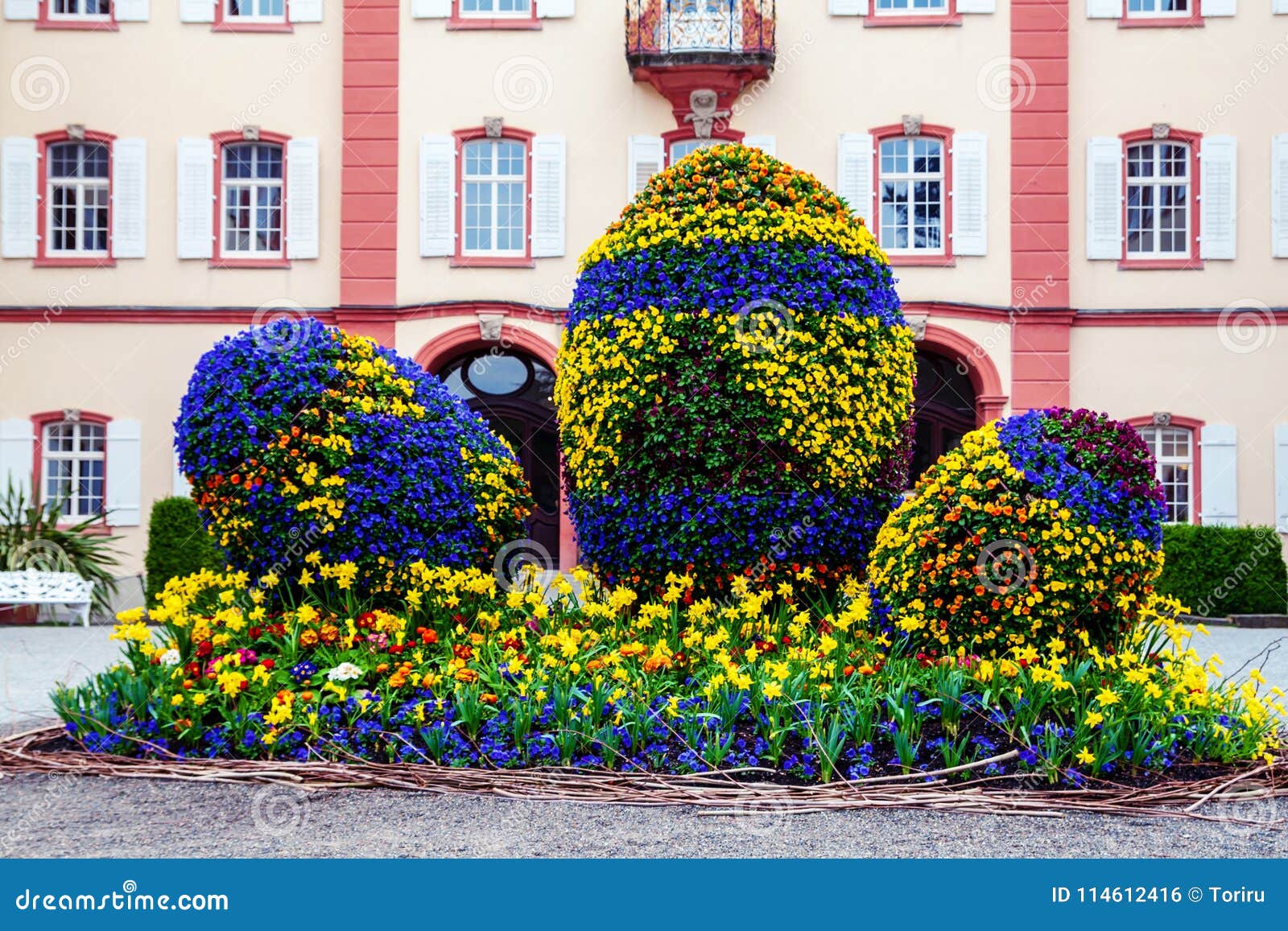 Isla Mainau de la flor foto de archivo. Imagen de europeo - 114612416