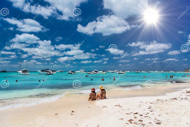 Isla Mujeres Island Mexico Apr 2022 2 Girls Ladies Are Sitting In