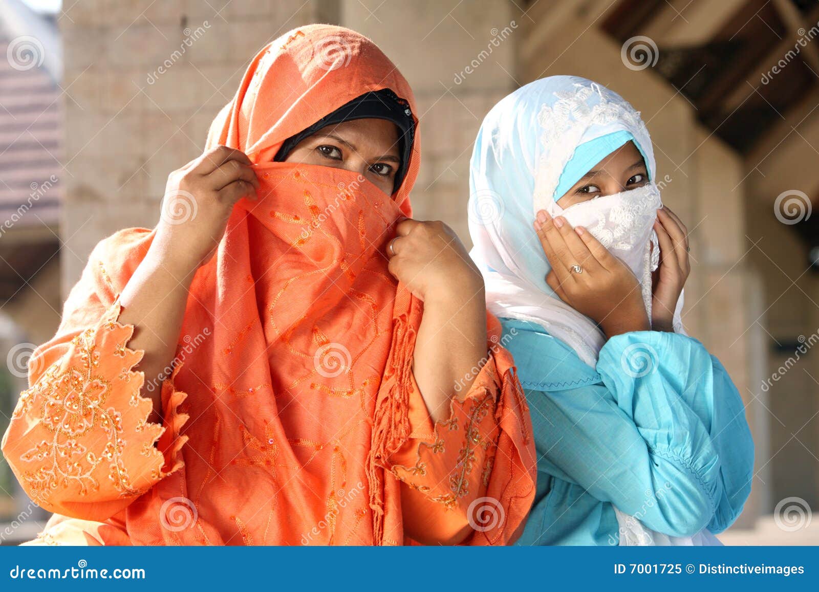 Islam-Frauen stockbild. Bild von porträt, gesicht, religion - 7001725
