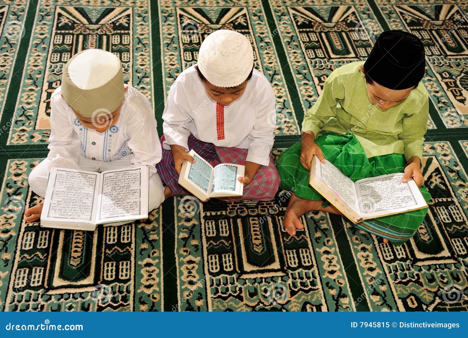 Islam Kids Reading Koran stock image. Image of sitting - 7945815