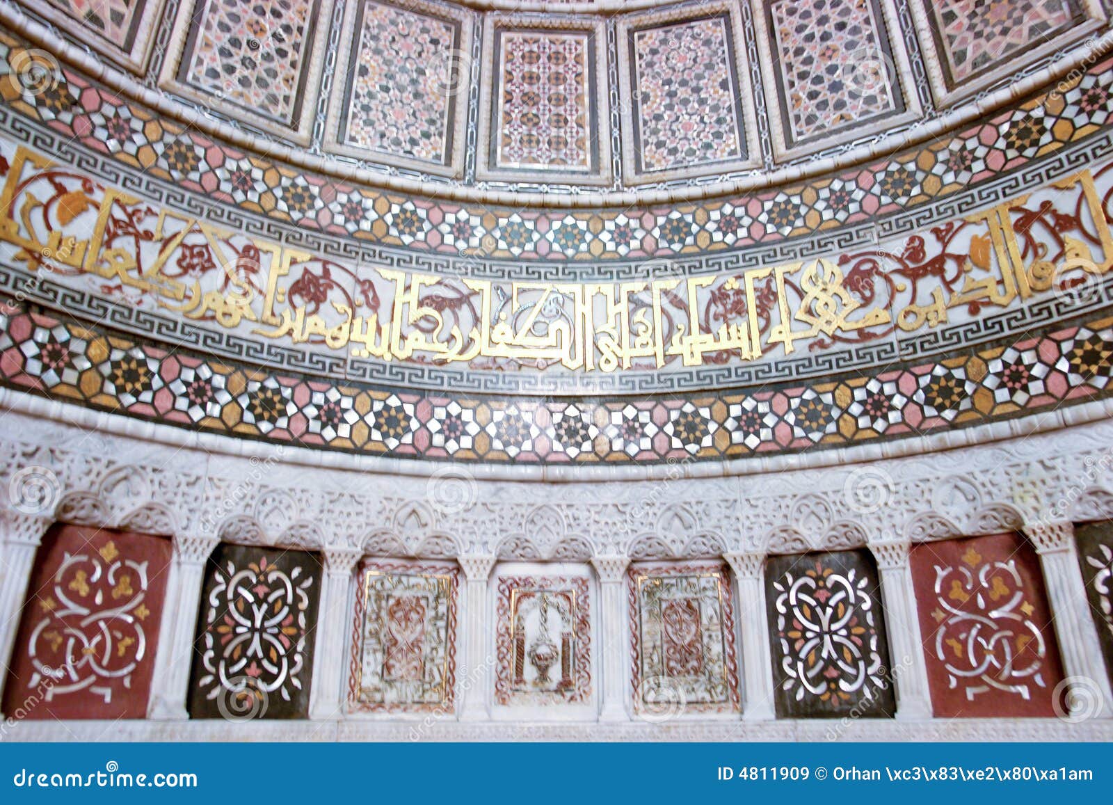 Islamic Art Patterns on a Historic Mosque Wall Stock Image - Image of ...