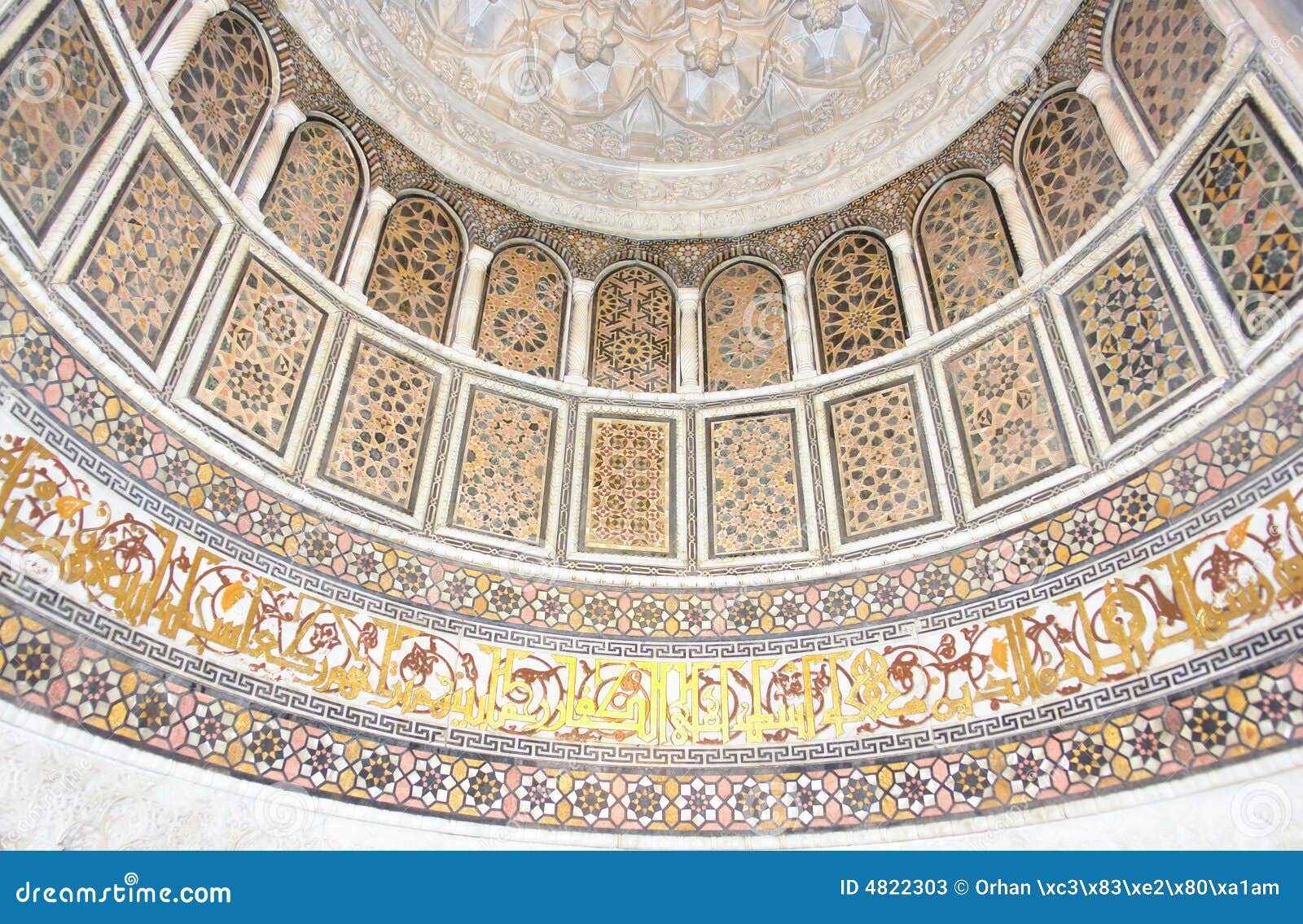 Islamic Art Patterns On A Historic Mosque Wall Stock Photos - Image ...