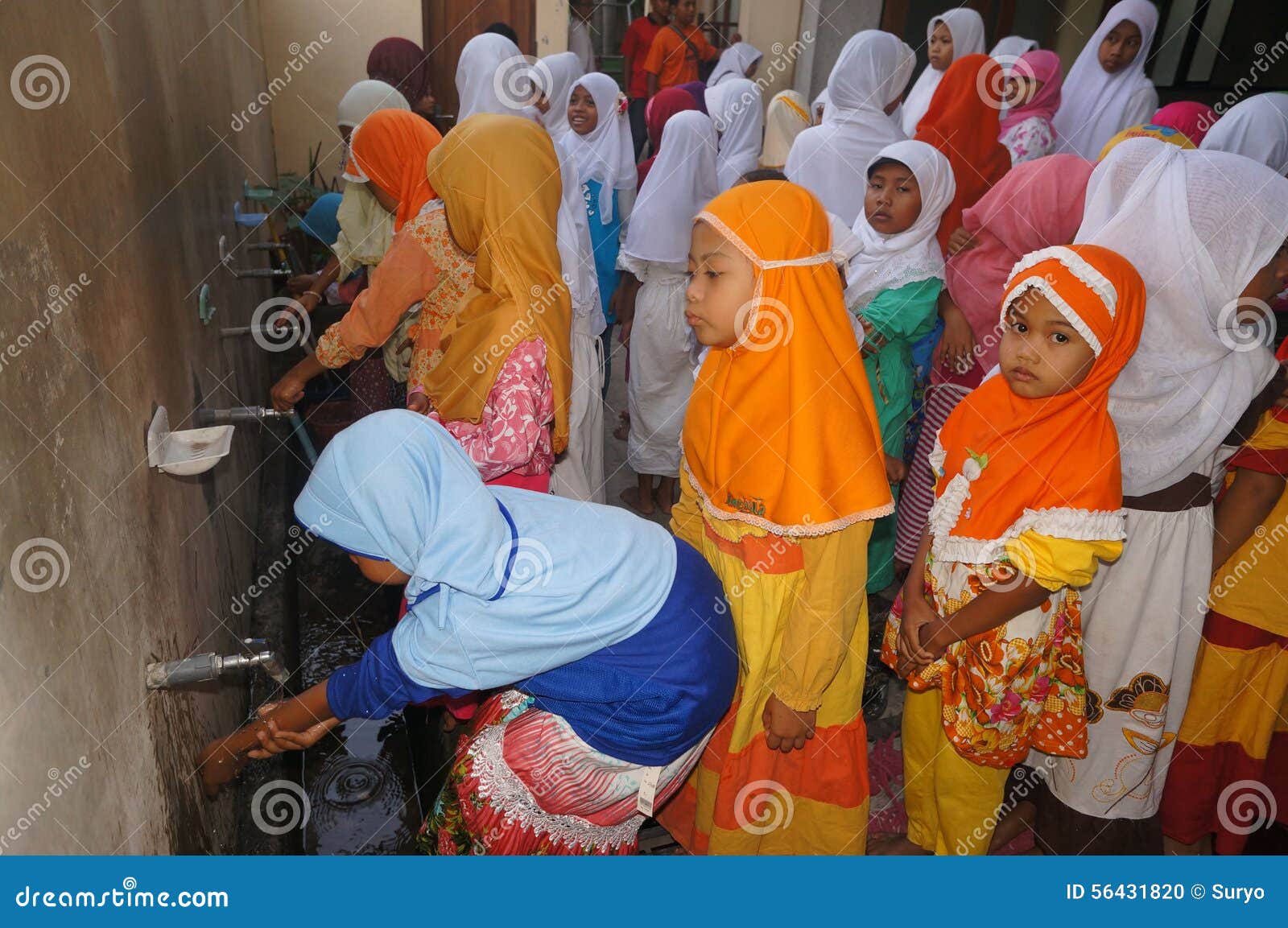 Islamic Elementary School Students Editorial Image - Image of students ...