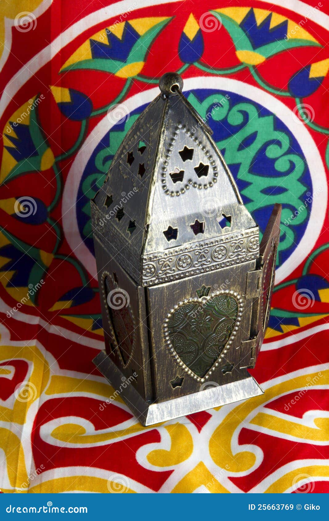 Islamic lantern stock image. Image of gold, fanoos, fantasy - 25663769