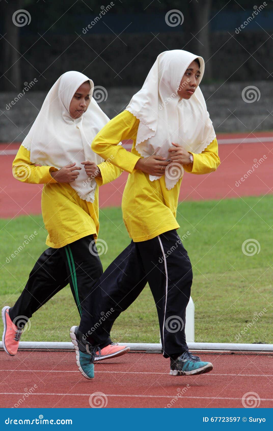 Islamic school student editorial photography. Image of central - 67723597