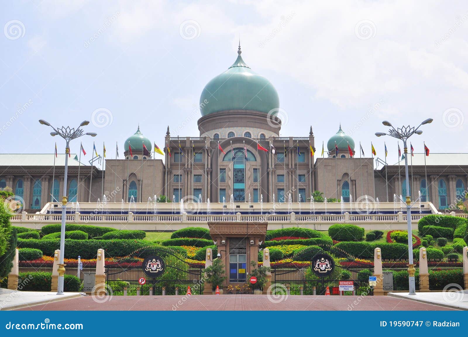 Islamische Architektur redaktionelles stockfotografie. Bild von ...