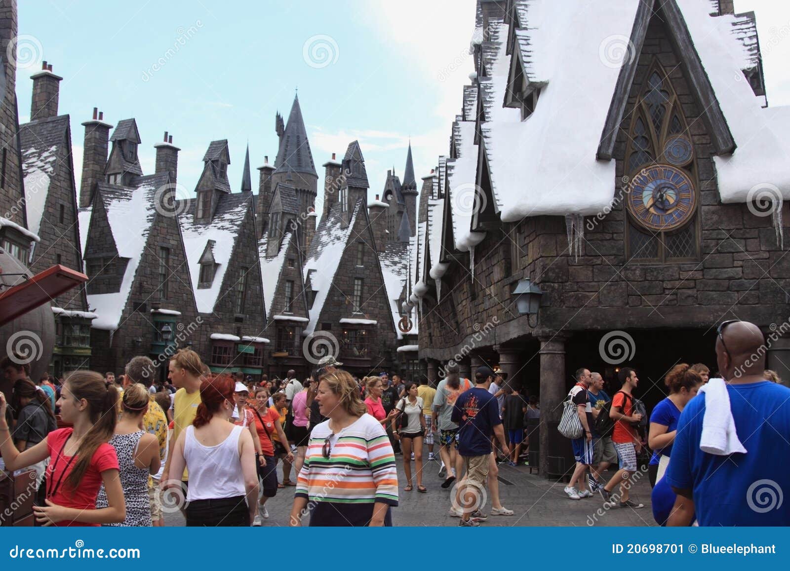 Island of Adventure in Orlando, Florida Editorial Photo - Image of ...