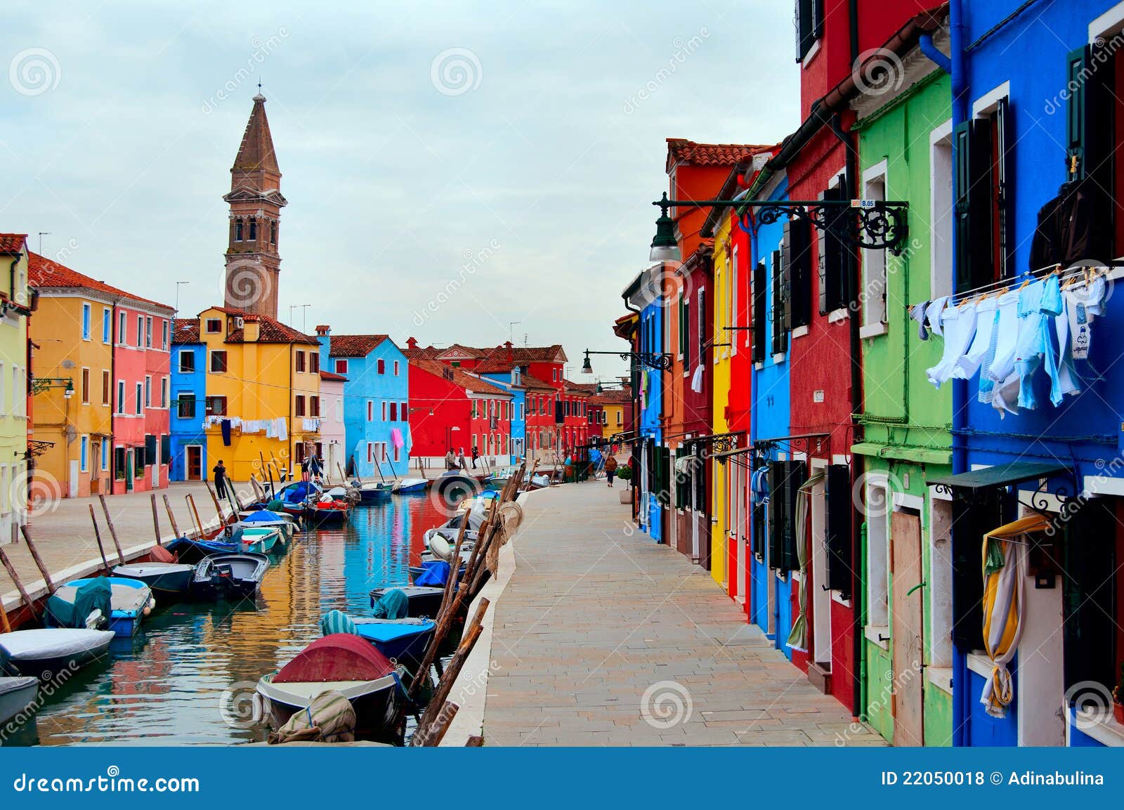 Island of Burano/Venice editorial stock photo. Image of italy - 22050018
