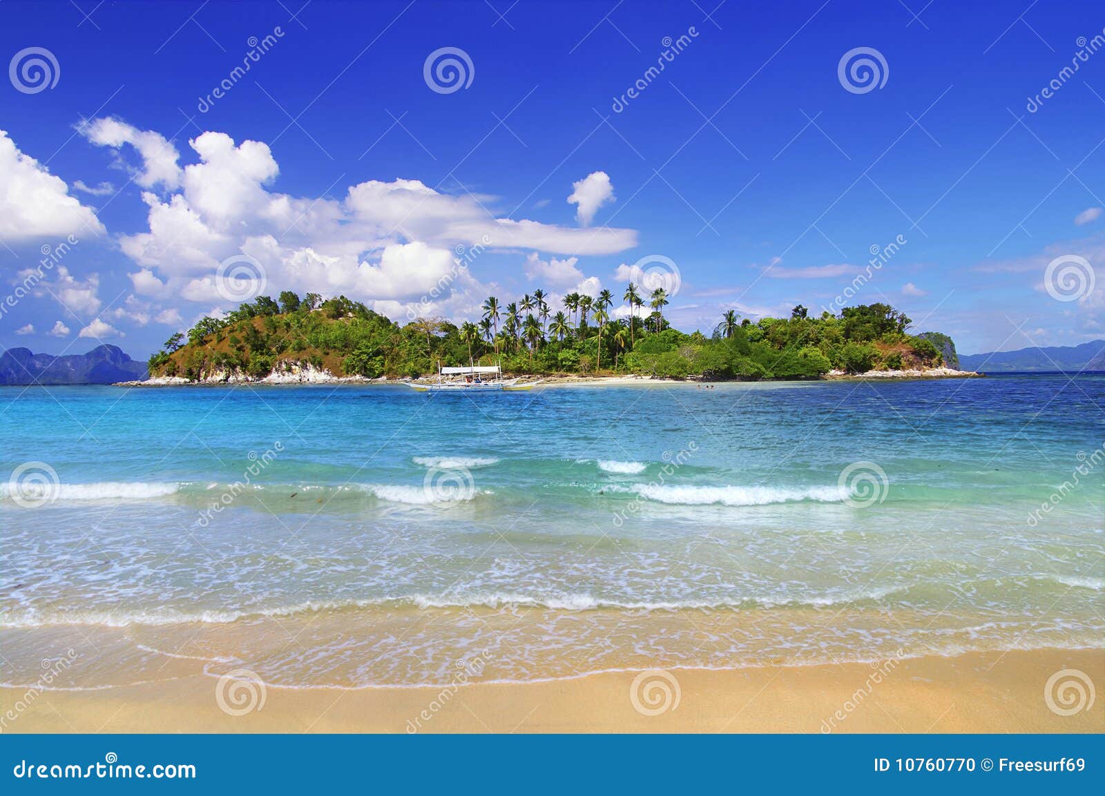 Island of the dream stock photo. Image of paradise, horizont - 10760770