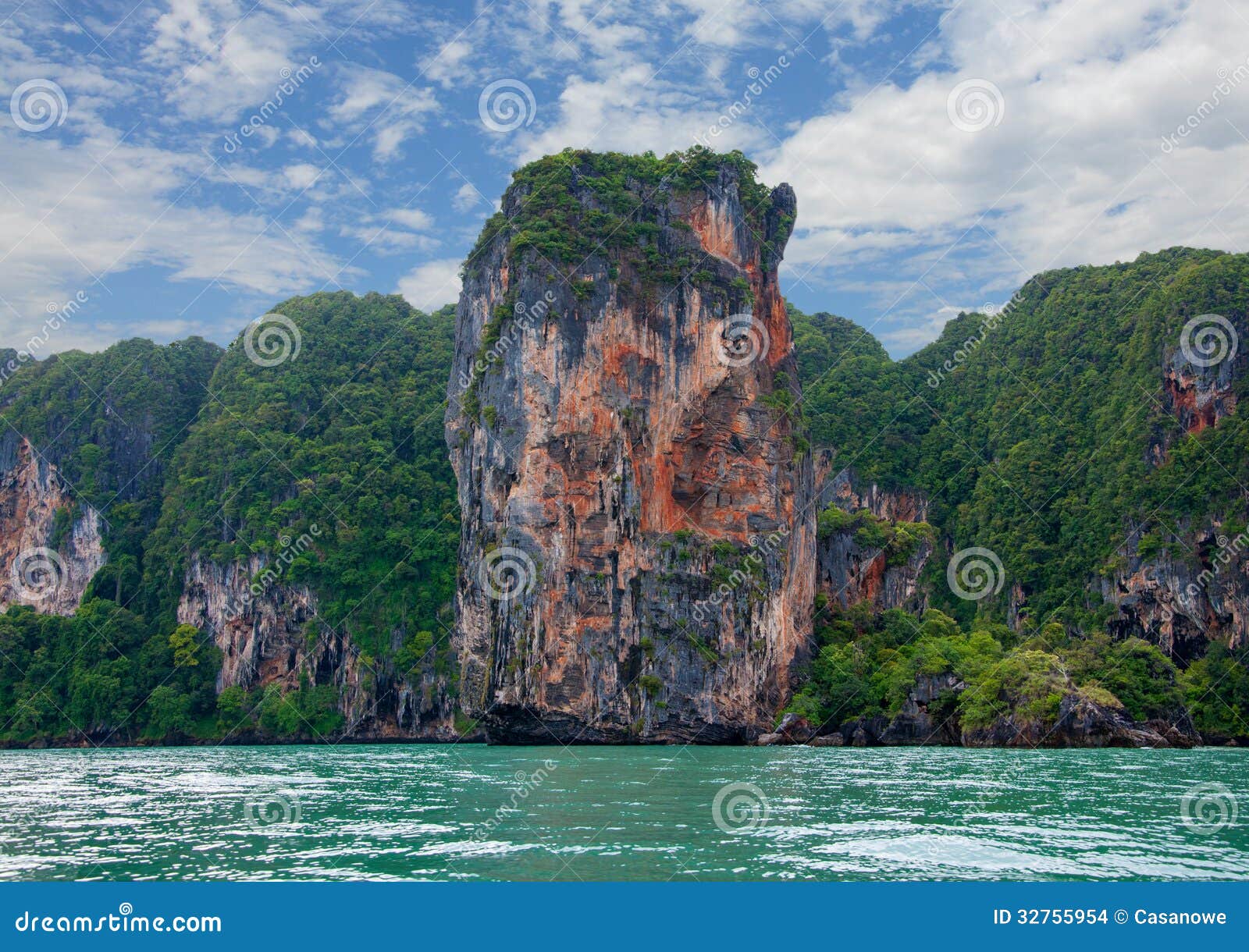 Island in the Middle of the Sea Stock Photo - Image of island, thai ...