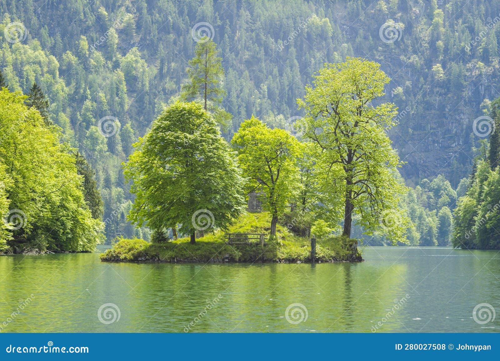Island with trees stock photo. Image of beautiful, mountain - 280027508