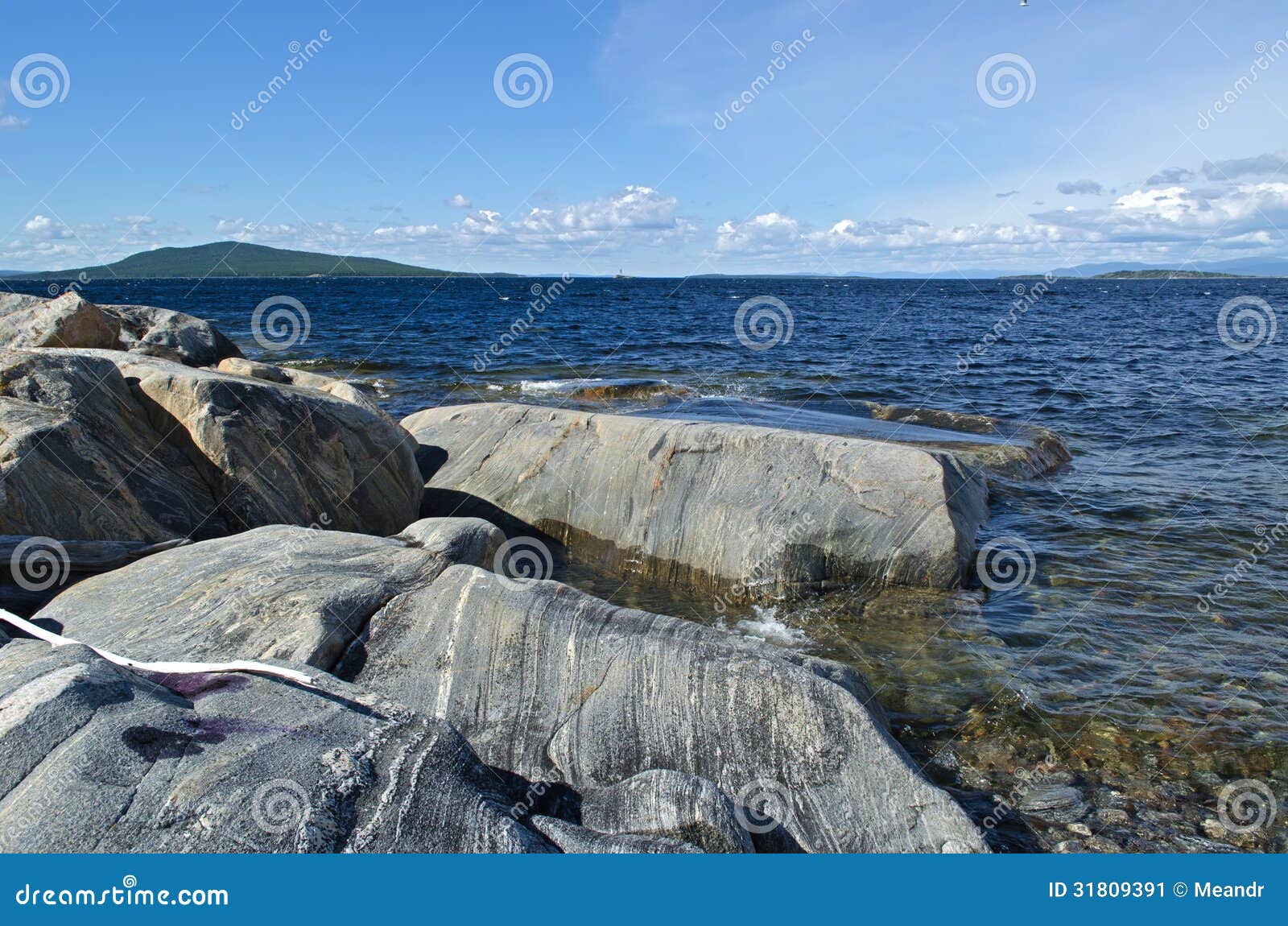 Islas del mar blanco imagen de archivo. Imagen de roca - 31809391