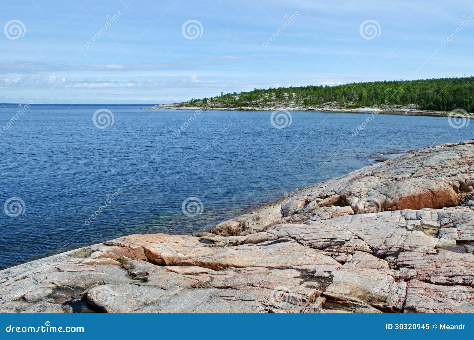 Islas del mar blanco imagen de archivo. Imagen de lago - 30320945
