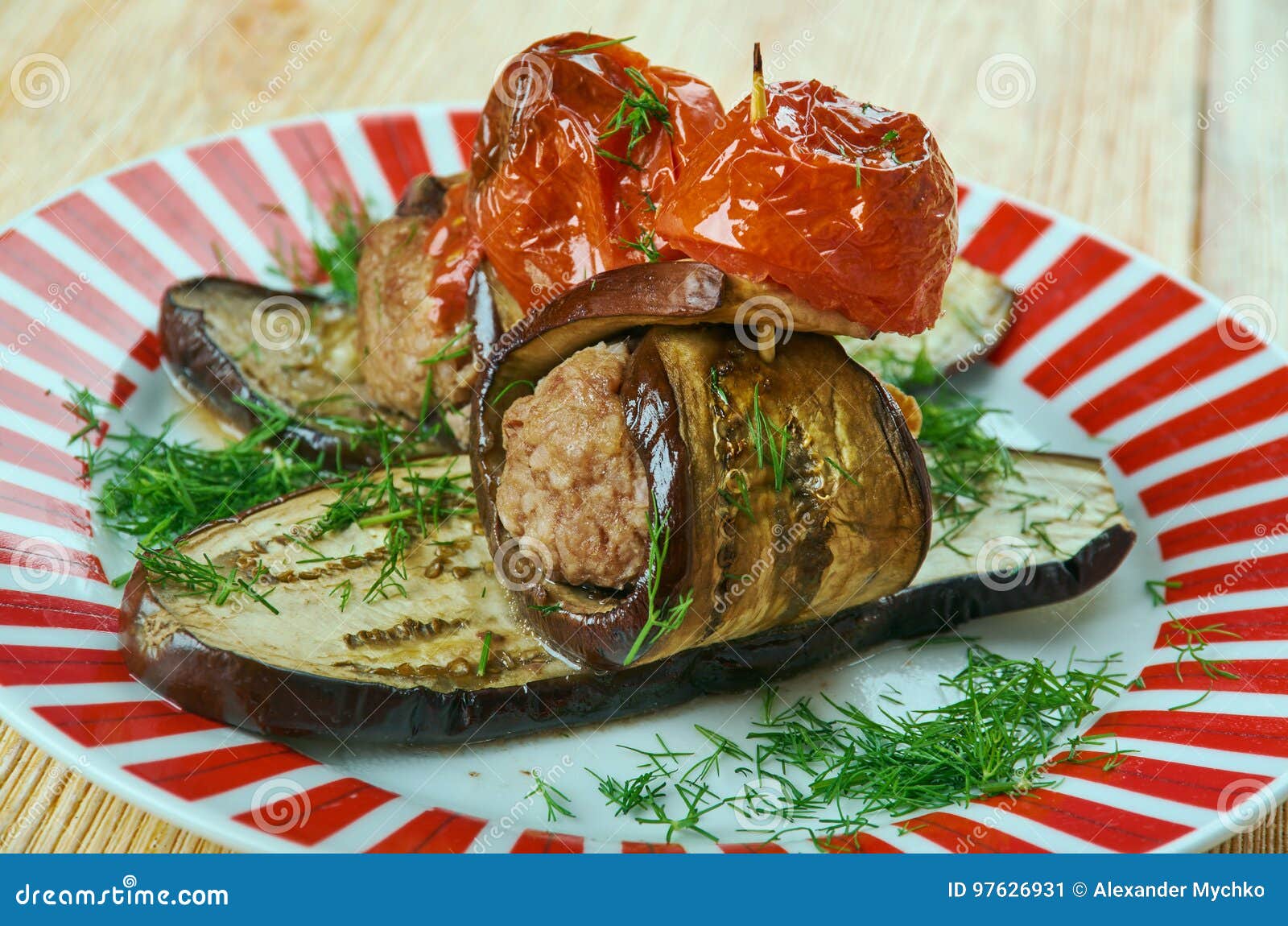 Islim o kebabi patlican imagen de archivo. Imagen de guisado - 97626931