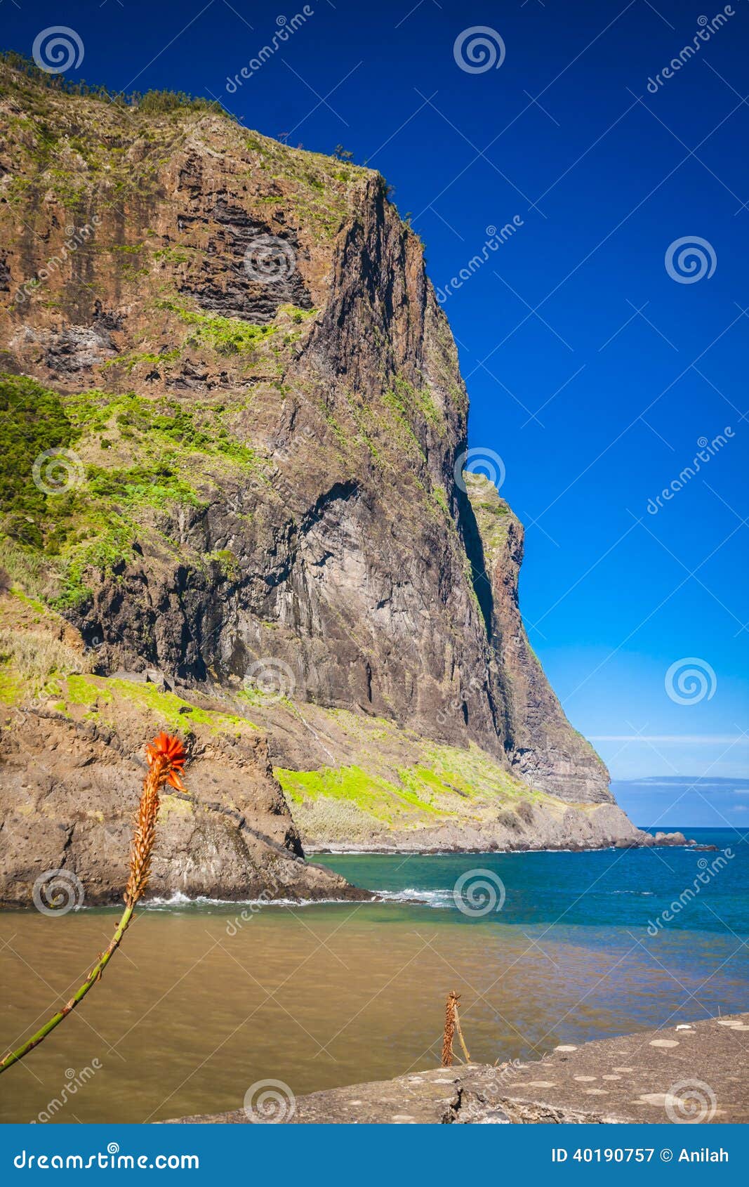 Isola Del Madera, Dal Villaggio Di Faial Immagine Stock - Immagine di ...