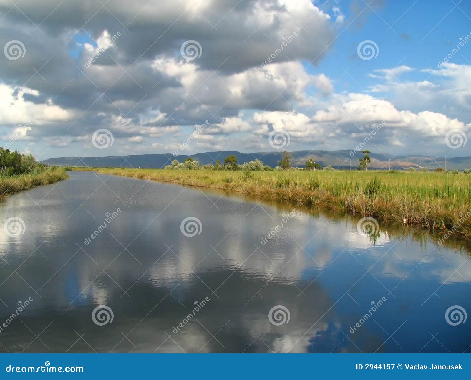 Isola di Varano stock image. Image of lake, canal, river - 2944157