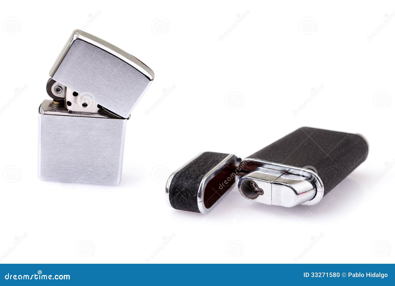 Isqueiro Do Metal No Fundo Branco Isolado Foto de Stock - Imagem de ...