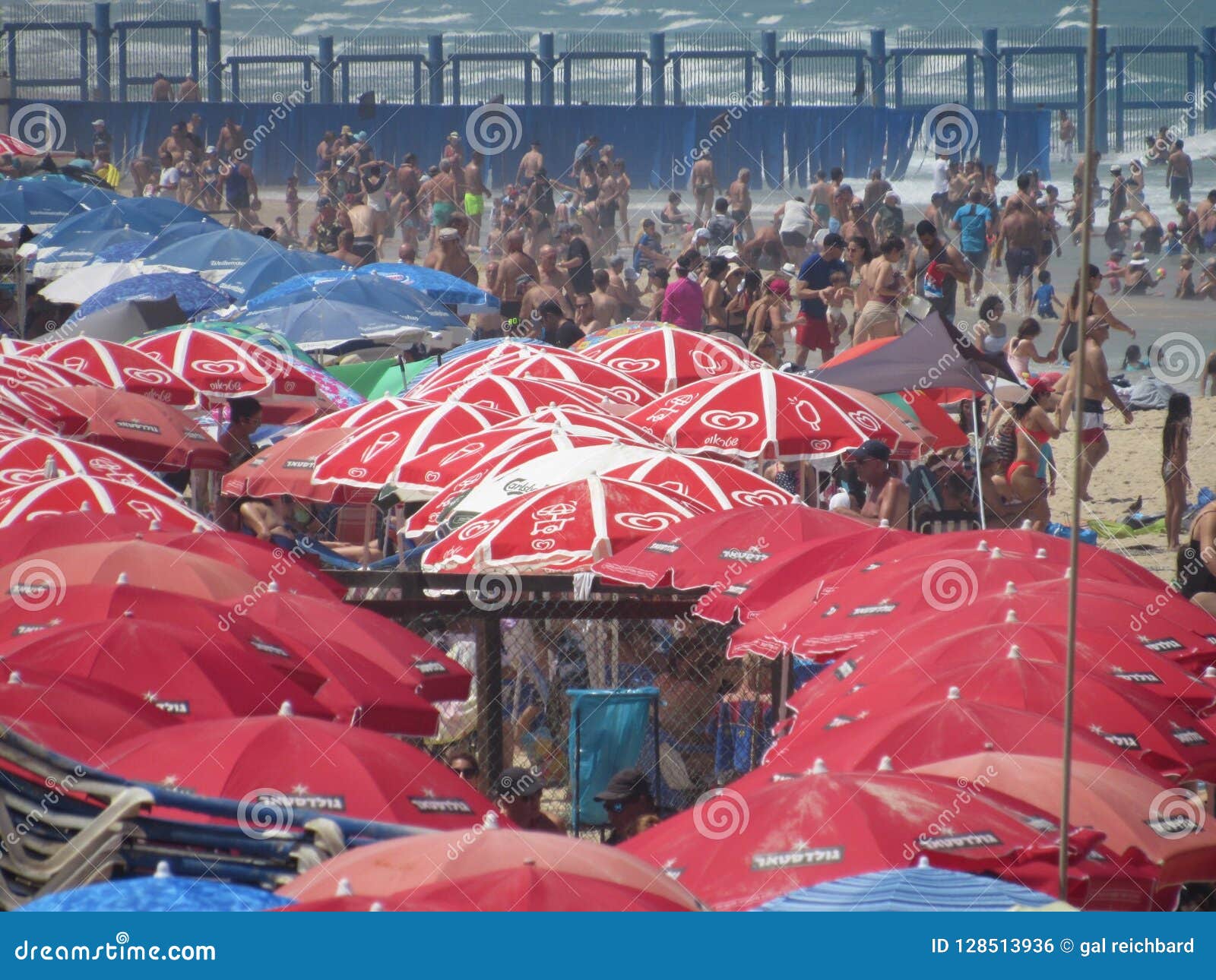 Israel crowd beach editorial photo. Image of summer - 128513936