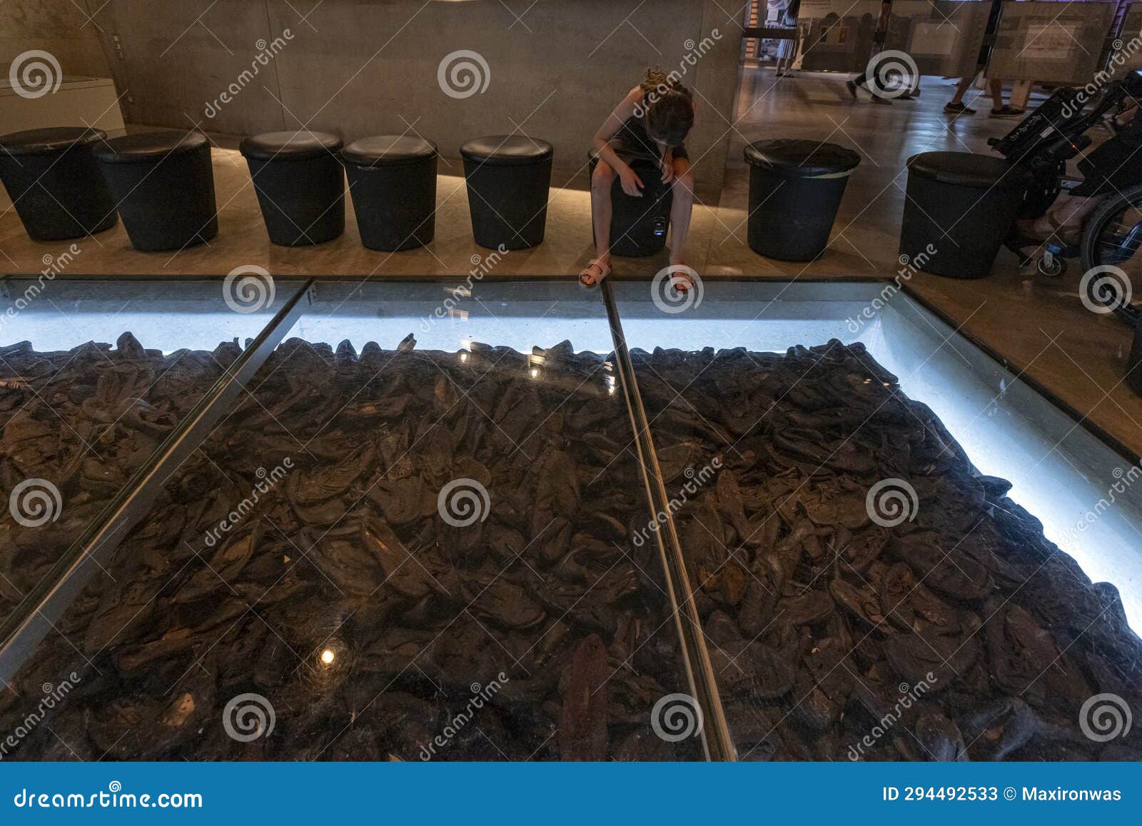 Israel - Jerusalem - Yad Vashem Museum Editorial Stock Photo - Image of ...