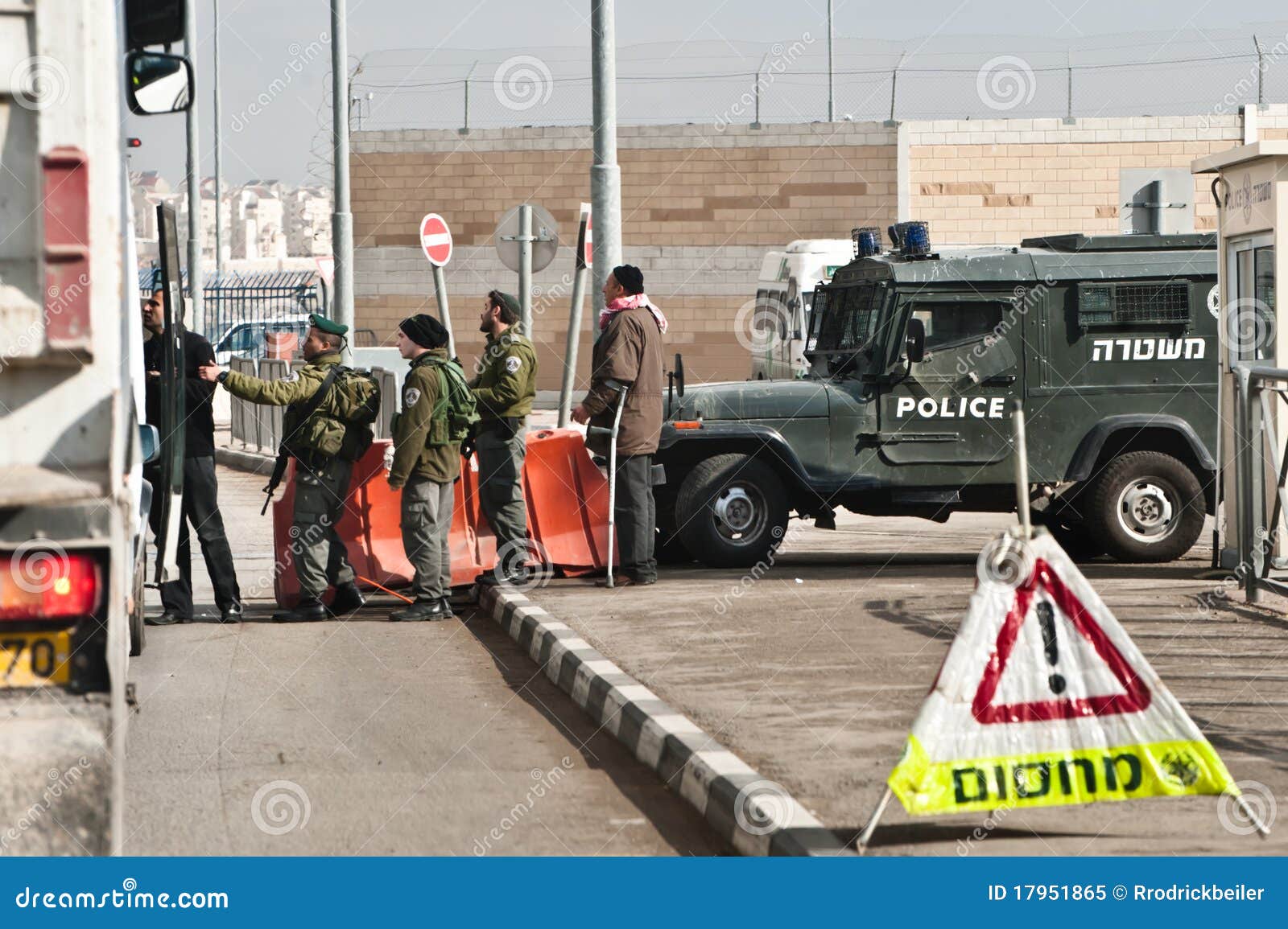 Israeli Checkpoint editorial image. Image of truck, army - 17951865