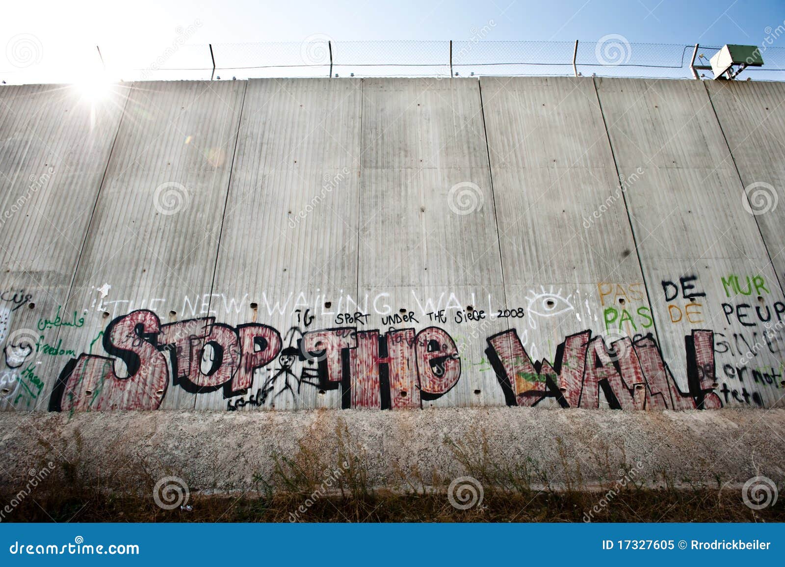 Israeli Separation Wall editorial image. Image of separation - 17327605