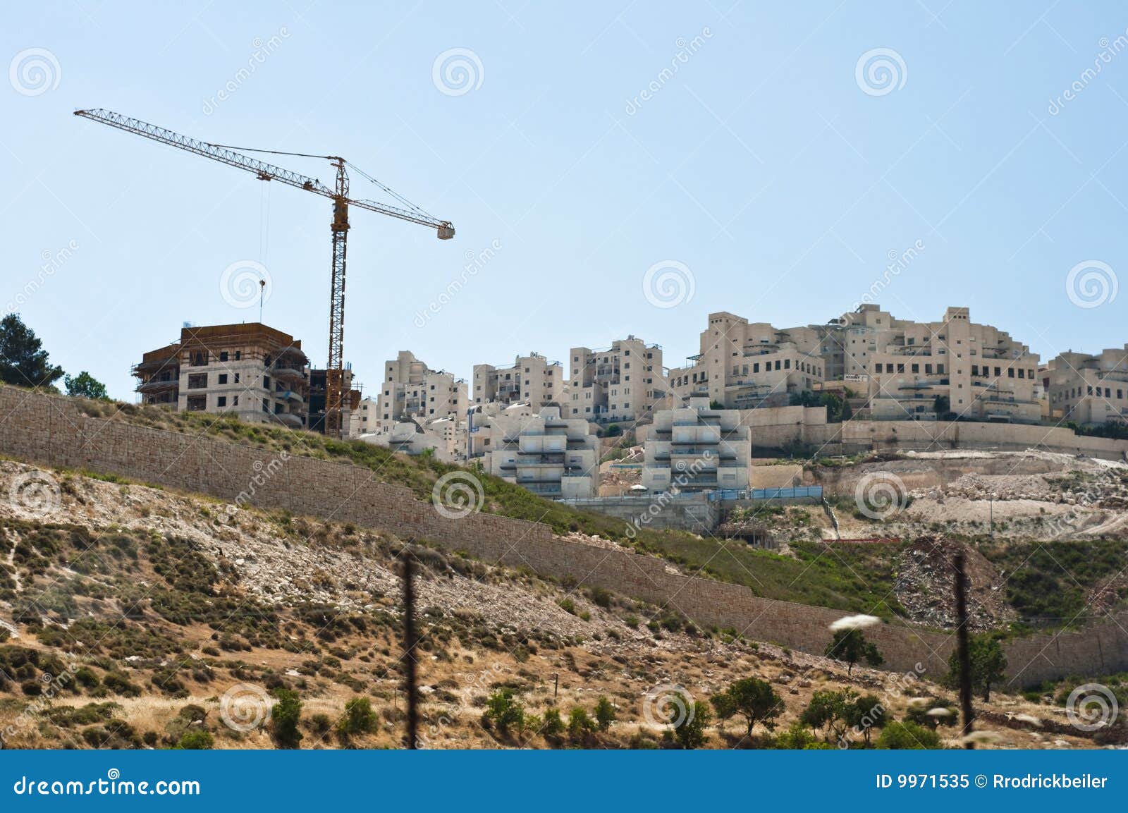 Israeli Settlement Construction Editorial Image - Image of confiscation ...