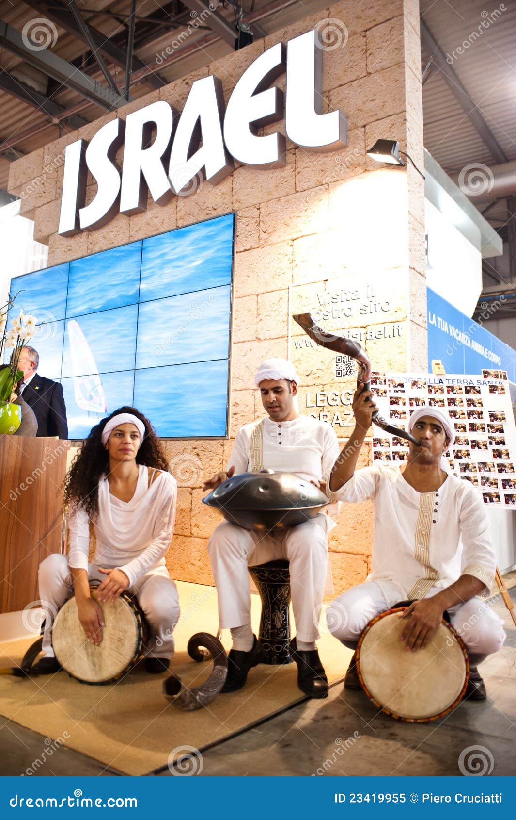 Israeli Traditional Players Editorial Image - Image of international ...