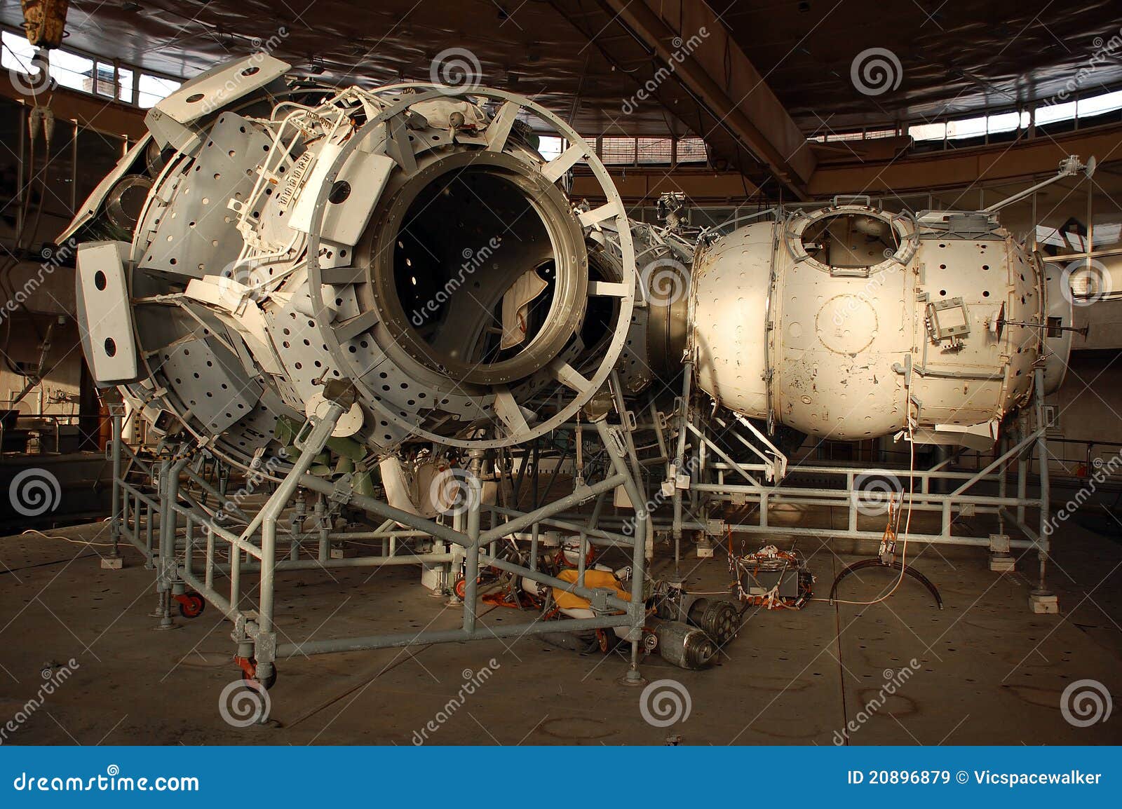 ISS Russian Segment Mockup editorial stock image. Image of gravity ...