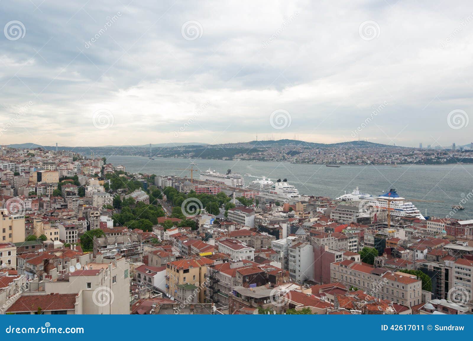 Istanbul cityscape stock image. Image of houses, bosphorus - 42617011