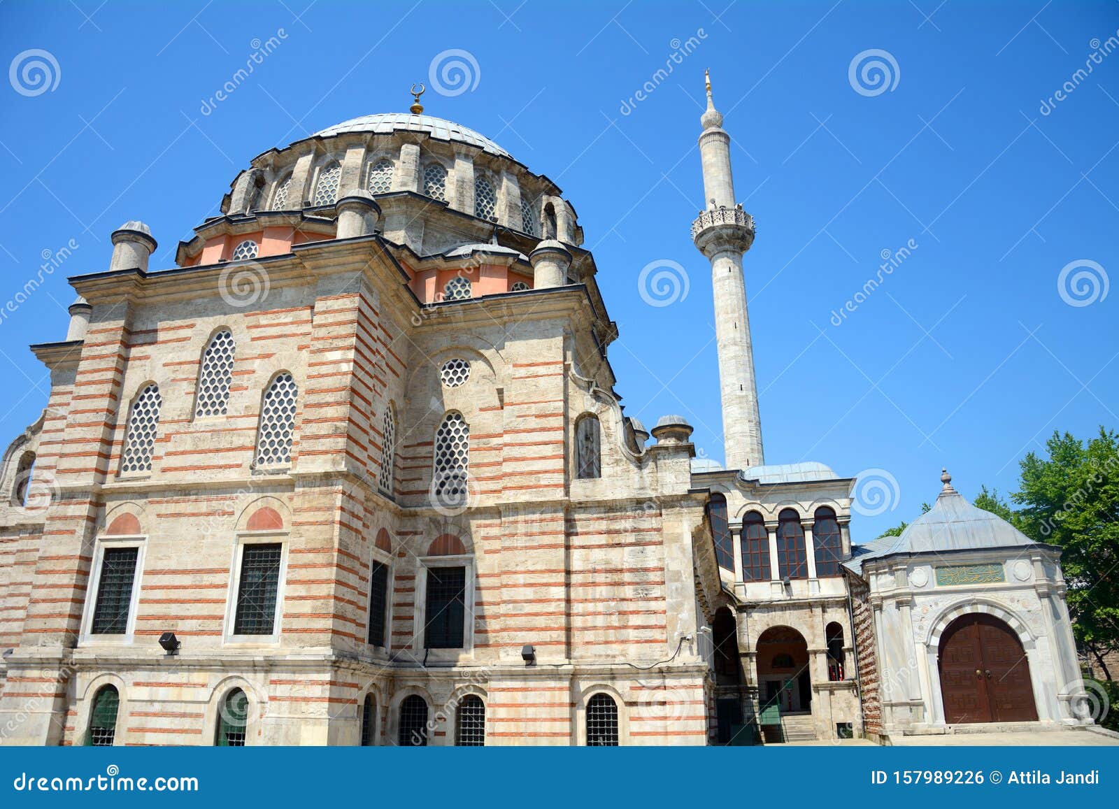Laleli Mosque, Istanbul, Turkey Stock Photo - Image of islamic, evil ...