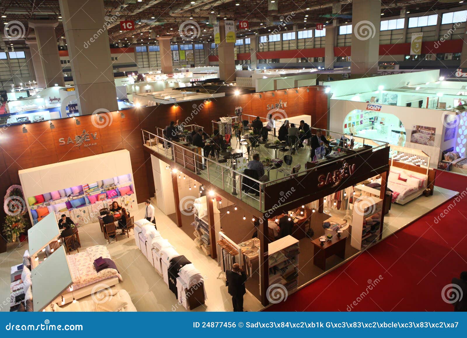 Istanbul Home Textiles Exhibition Editorial Photo - Image of fashion ...