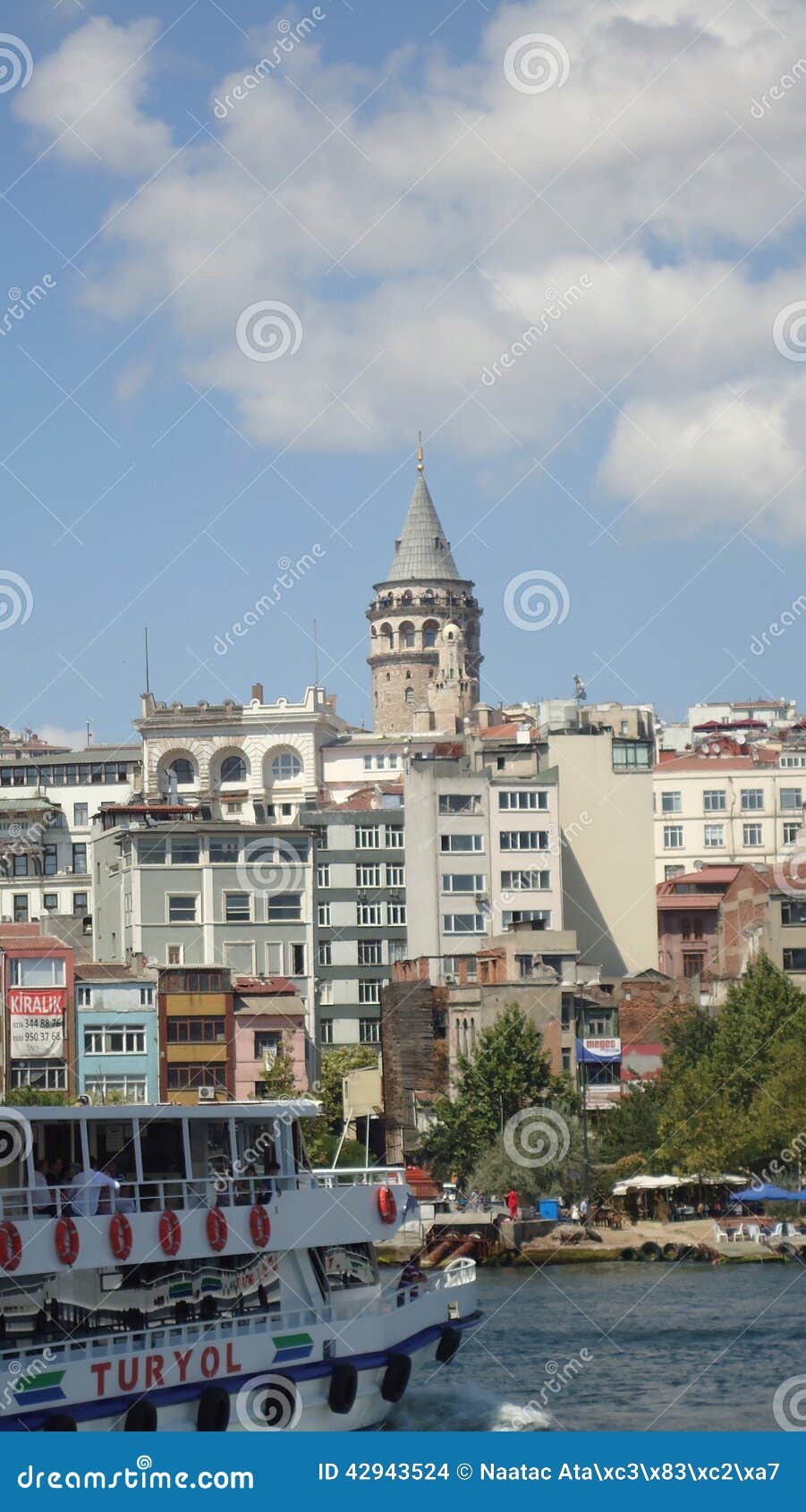 Istanbul scene editorial stock image. Image of galatatower - 42943524