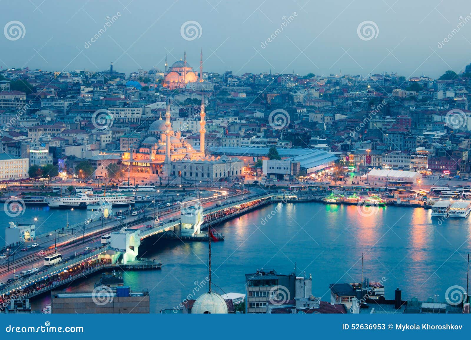 Istanbul Skyline With Hagia Sophia And Blue Mosque As Seen From Galata ...
