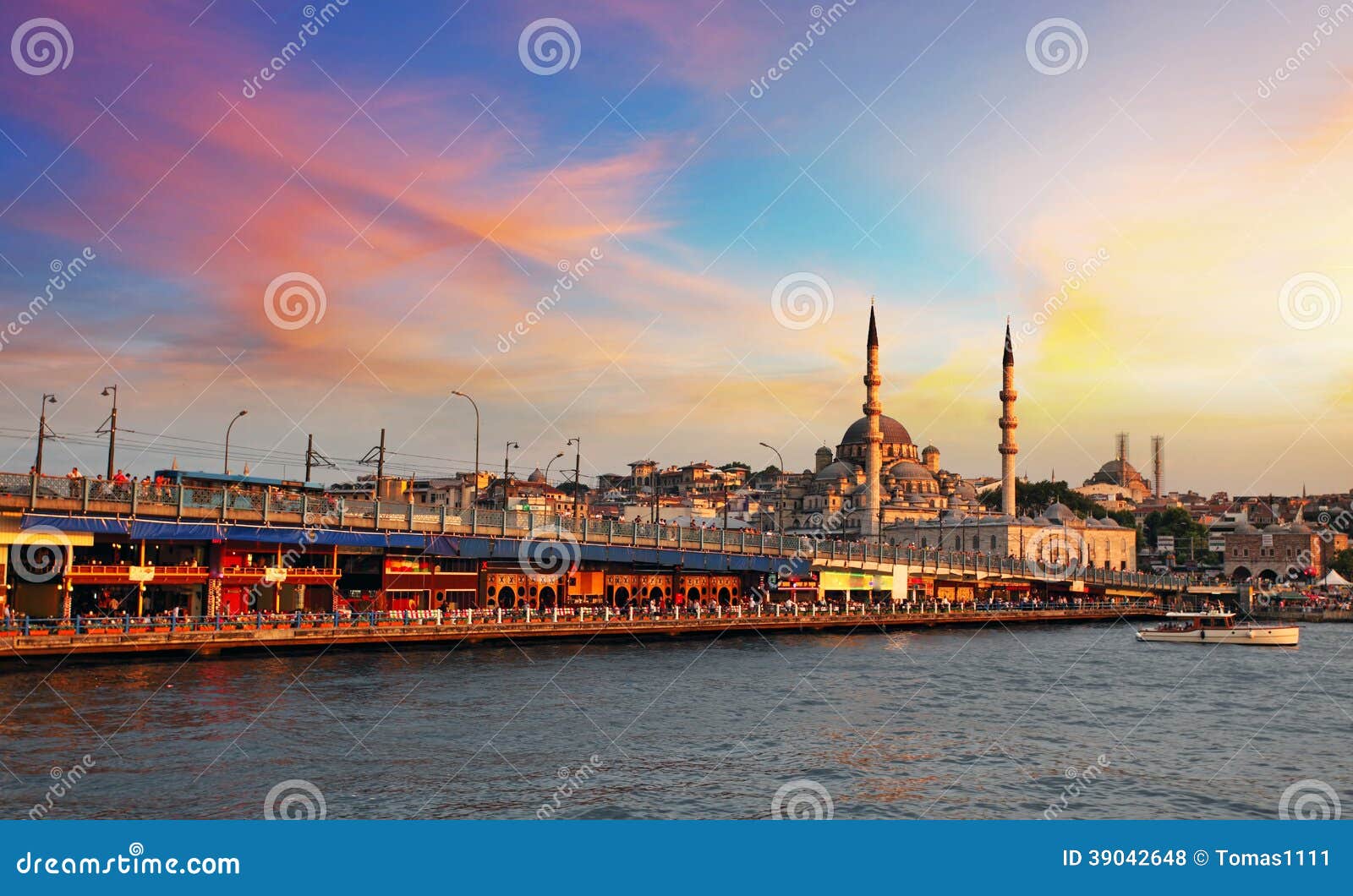 Istanbul at sunset, Turkey stock photo. Image of house - 39042648