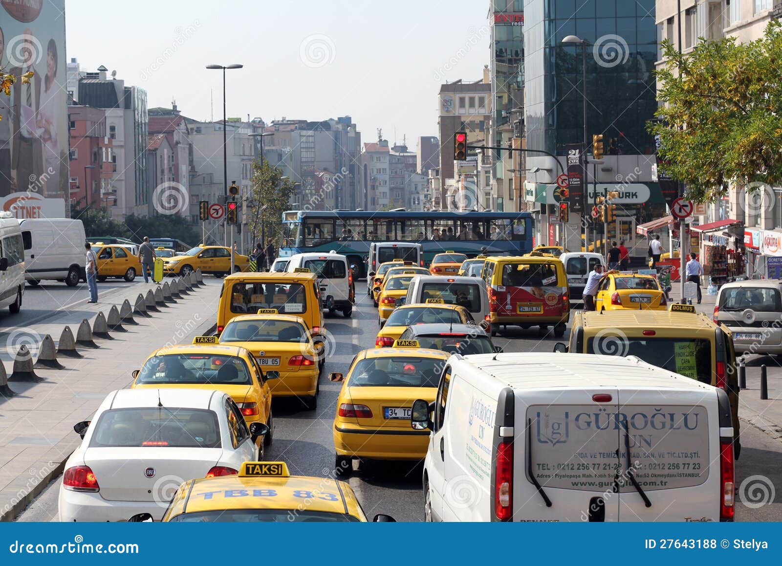 Istanbul Traffic editorial stock photo. Image of vehicles - 27643188