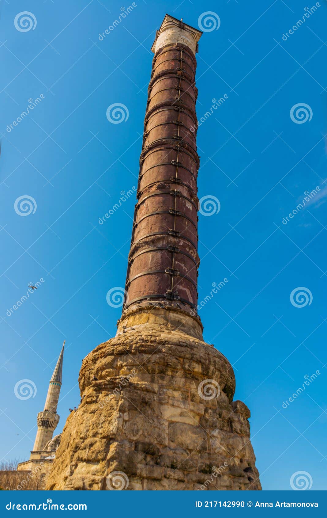 ISTANBUL, TURKEY: the Atik Ali Pasha Mosque and Column of Constantine ...