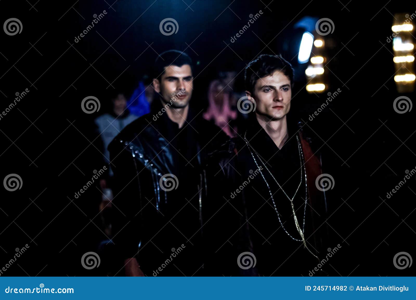 15-03-2022 - Istanbul-Turkey: Fashion Week Istanbul 2022 Editorial ...