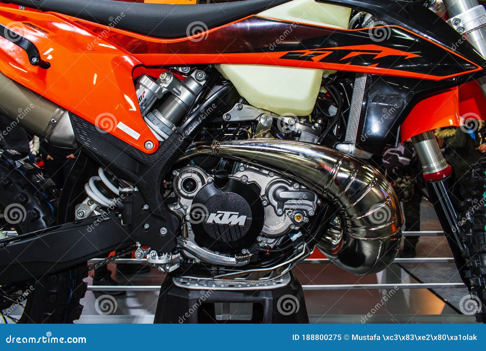 Motorcycle Engine Block and Engine Editorial Image - Image of fairing ...