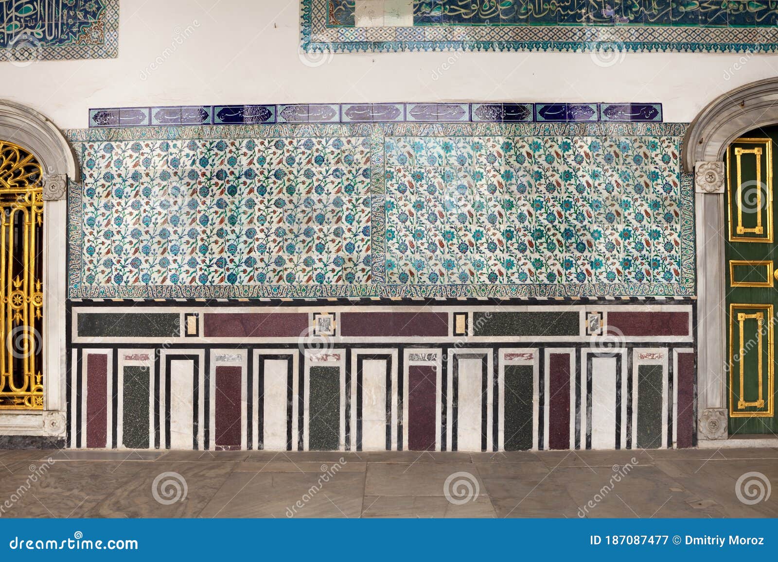 Mosaic Wall Decor in Topkapi Palace Editorial Photography - Image of ...