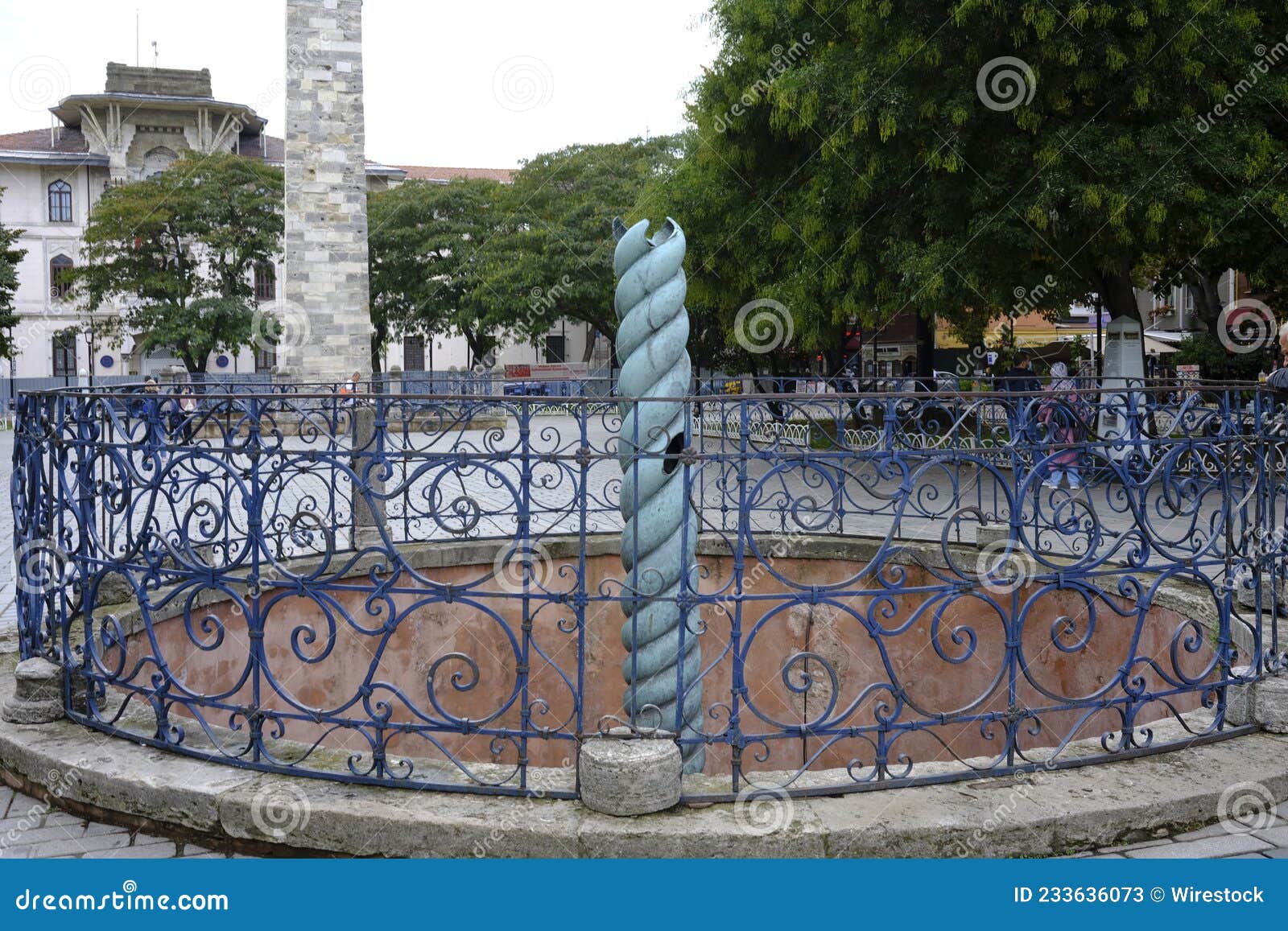 The Serpent Column and the Walled Obelisk in Sultanahmet Square ...