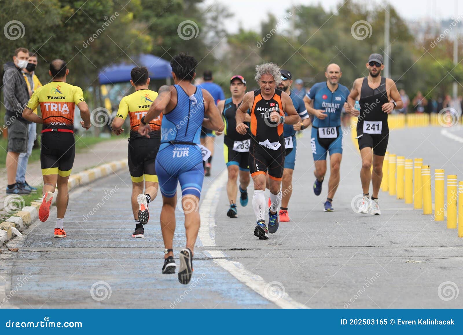 Istanbul Sprint Triathlon editorial image. Image of speed - 202503165