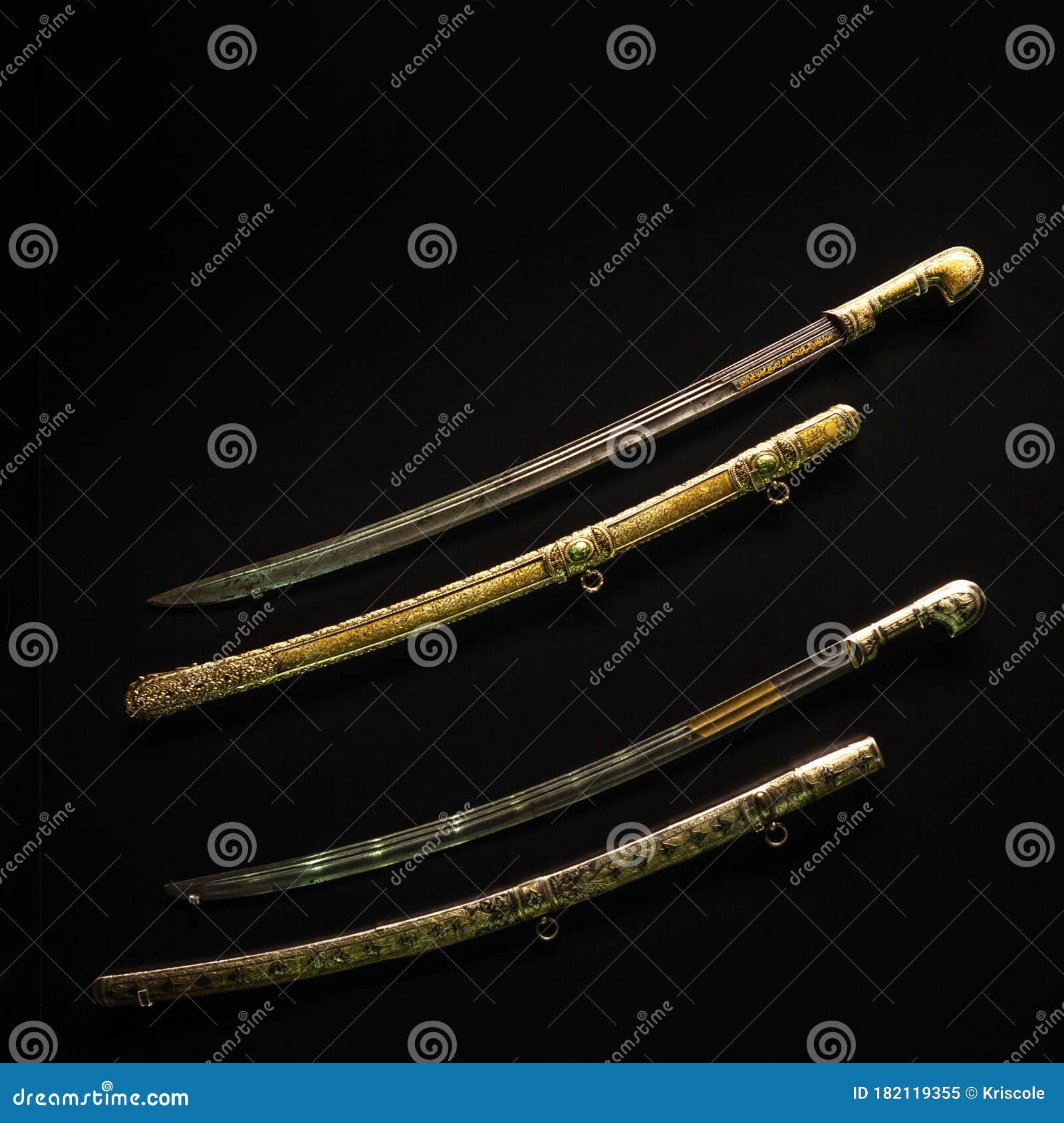 ISTANBUL, TURKEY - SEPTEMBER 21, 2019: Ancient Turkish Weapons in the ...